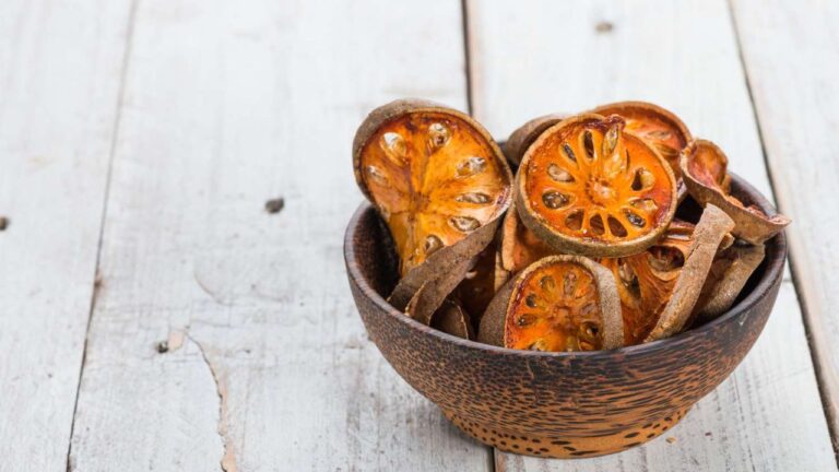 Bel Phal Powder Benefits: कब्ज से लेकर हार्ट हेल्थ तक अमृत समान